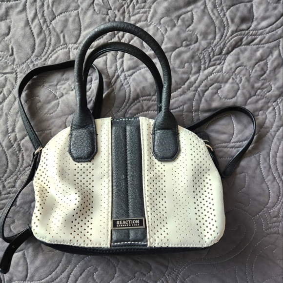 Kenneth Cole Reaction | Bags | Kennedy Cole Reaction Small Black And ...